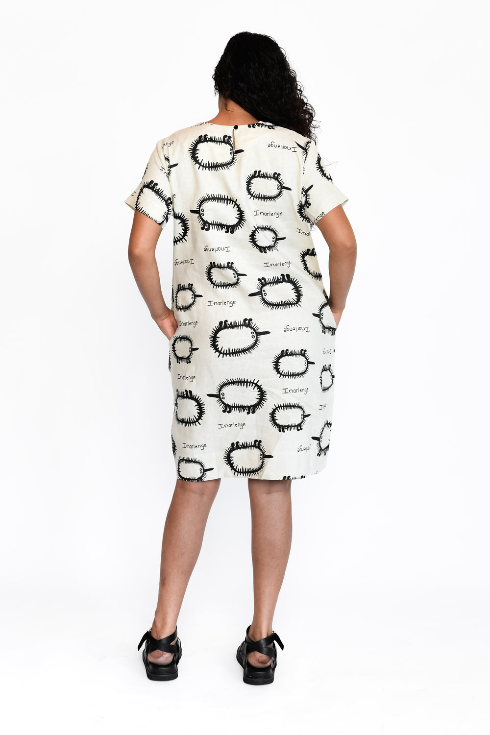 Box Dress - Inarlenge (Echidna)